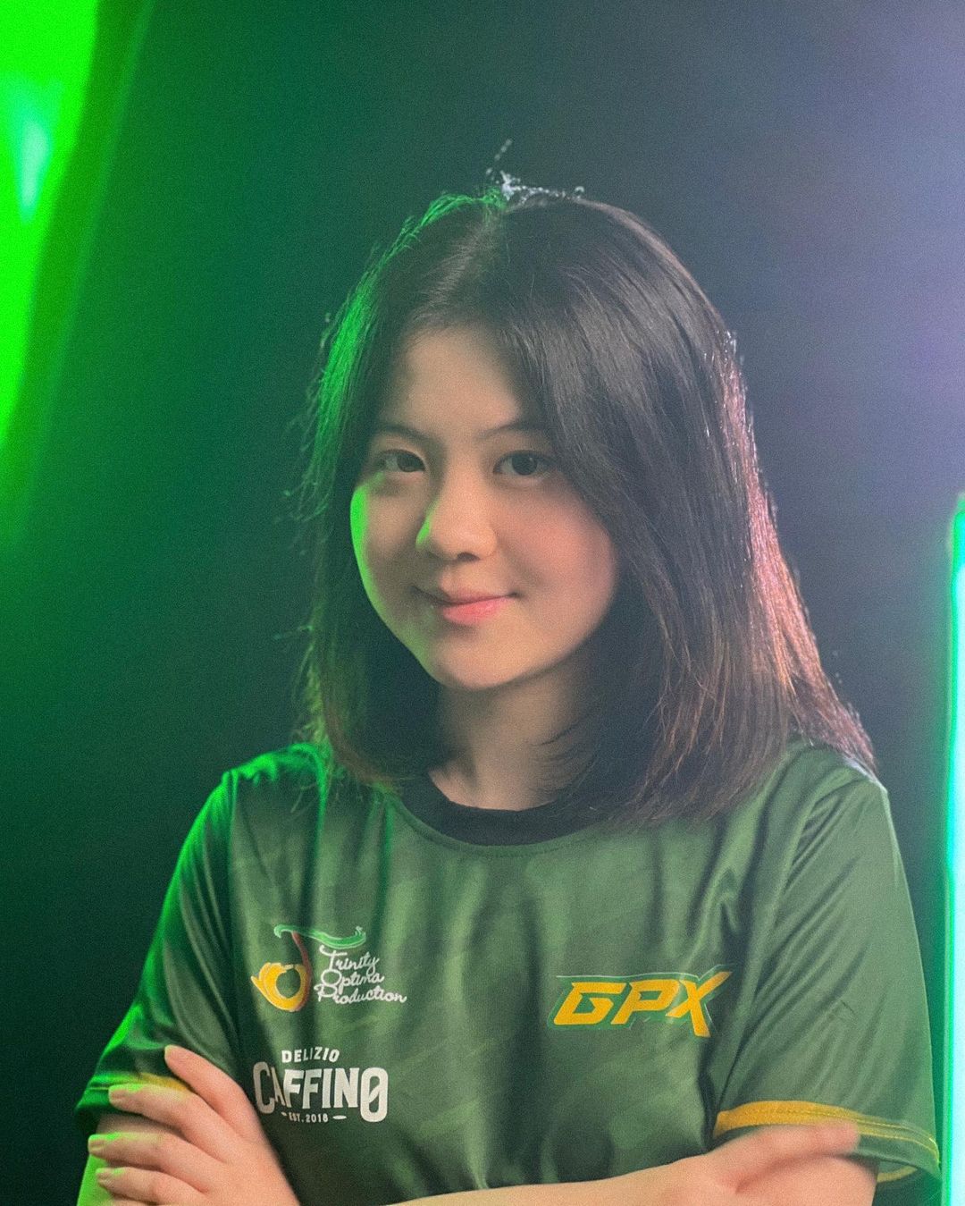 10 Pemain Pro Player Mobile Legends Paling Cantik Uyy - Gamedaim