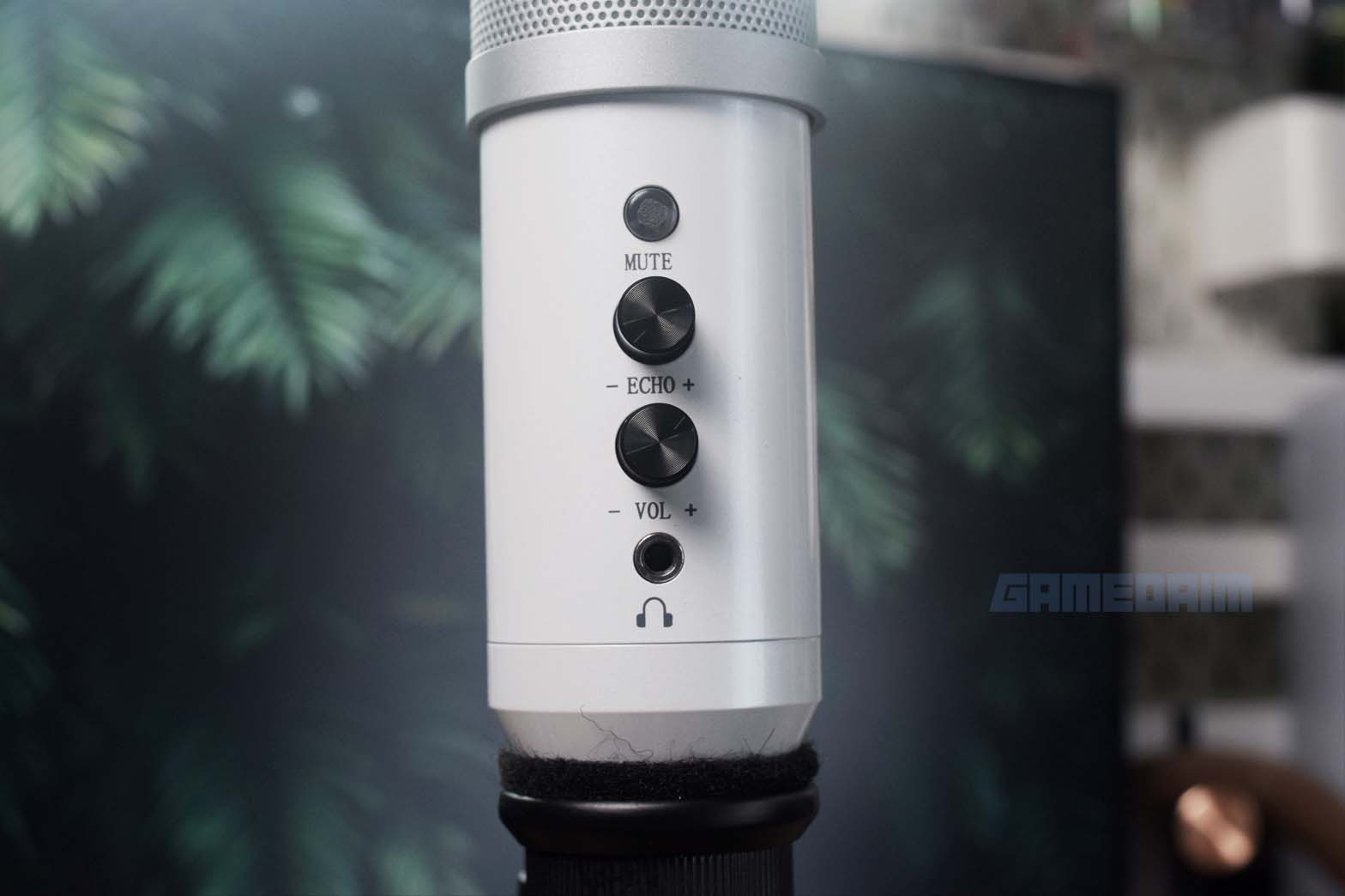 Review NYK Nemesis MCN-07 Trident: Microphone Bling-Bling - Gamedaim