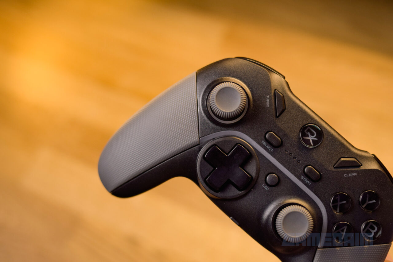 Review Rexus Daxa Asteria AX1: Gamepad Lokal yang Berani Unjuk Gigi - Gamedaim