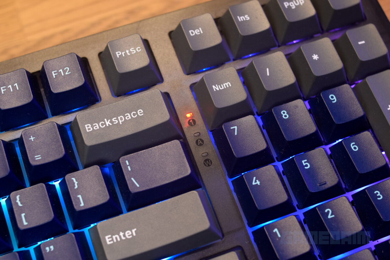 Review Rexus Daxa M100X Ultimate: Keyboard Full-Size yang Tampil (Cukup ...